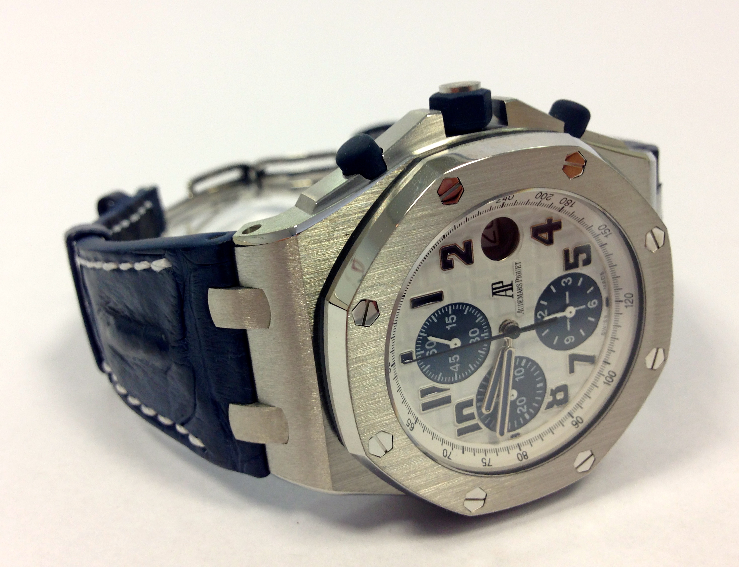 Royal Oak Offshore NAVY | Audemars Piguet | Chrono.lv